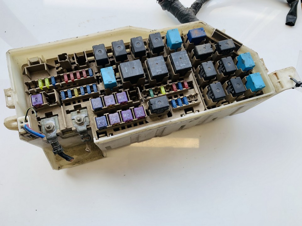 used used Fuse box Mazda RX-8 2007 1.3L - EIS01376993 | Used Auto Parts ...