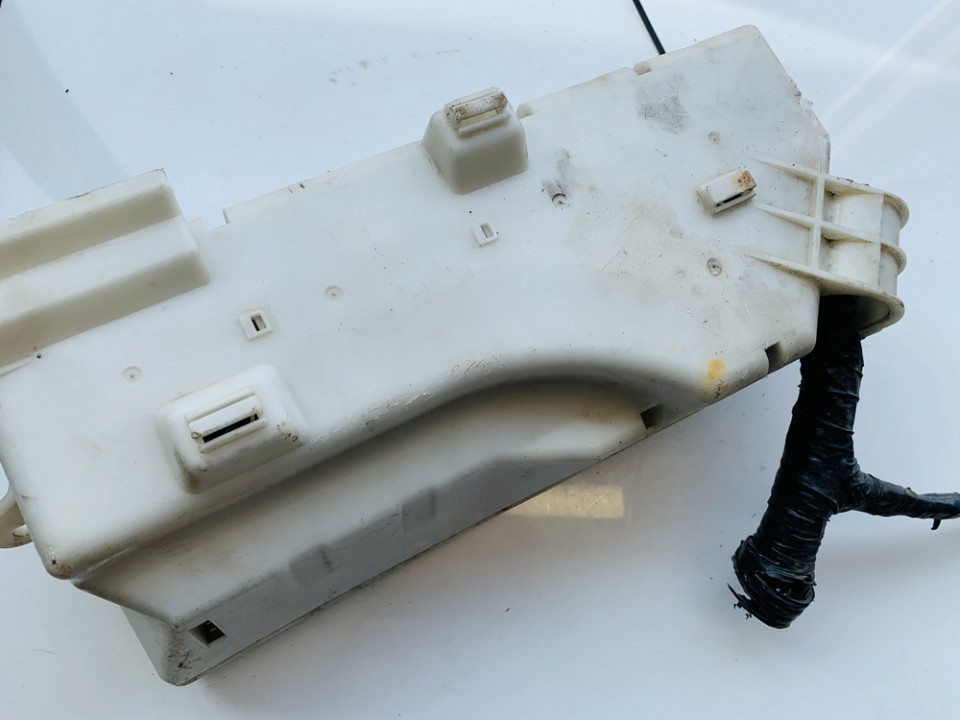 used used Fuse box Mazda RX-8 2007 1.3L - EIS01376993 | Used Auto Parts ...