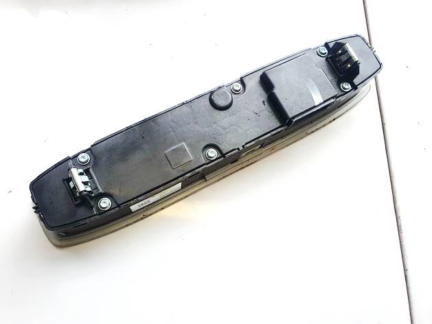 150023700h 1500237-00-h Hazard switch Tesla Model Y 2023 0.1L ...