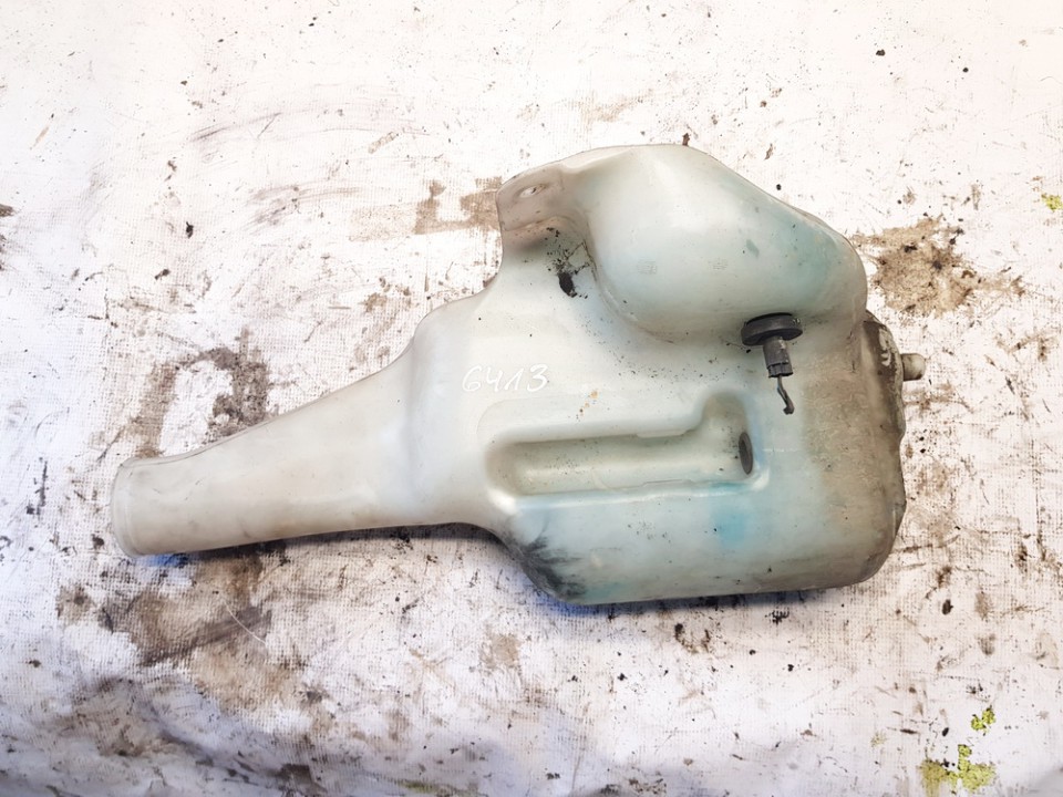 A9068690020 used Windshield Washer Reservoir tank (WASHER BOTTLE ...