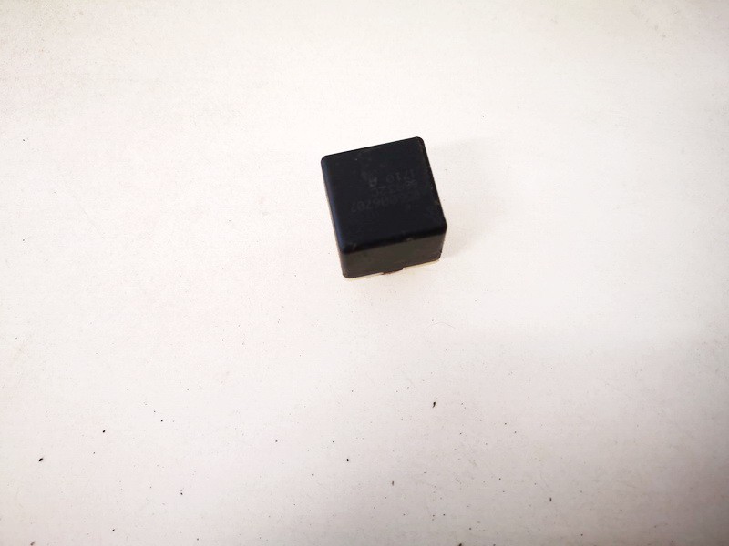 056006707 68832c Relay module Chrysler Town Country 1998 3.8L ...