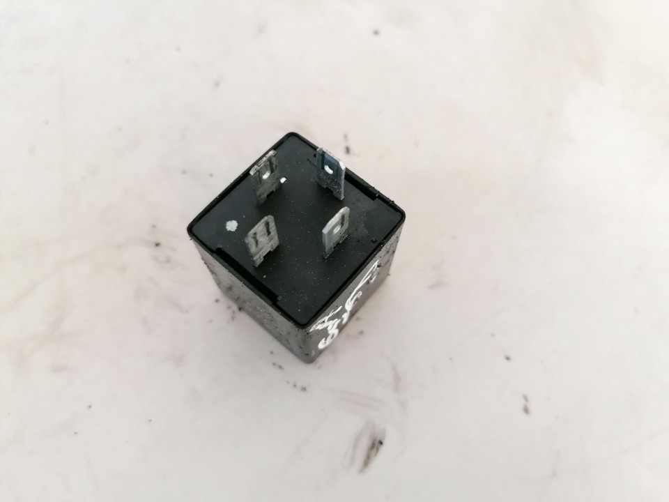 191955529 95vw17k542aa Relay module Ford Galaxy 1996 1.9L 4EUR ...