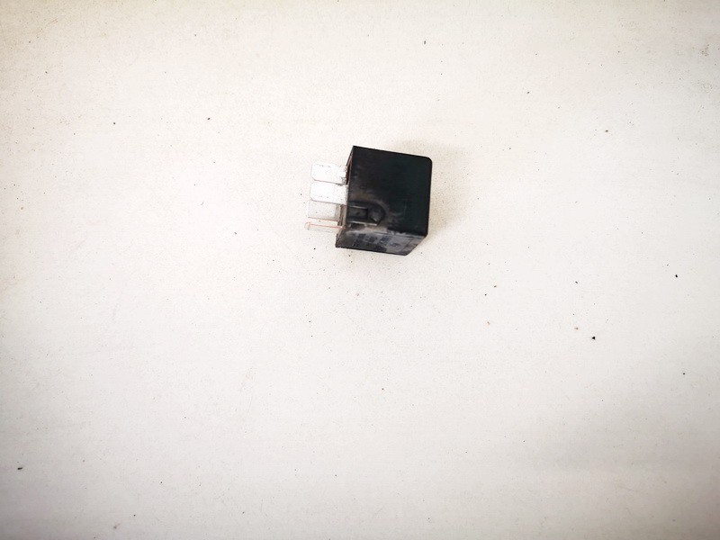 a0025421319 v23134-b52-x336 Relay module Mercedes-Benz ML-CLASS 2007 3 ...