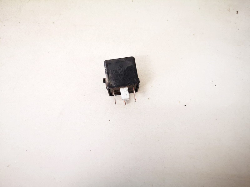 a0025421319 v23134-b52-x336 Relay module Mercedes-Benz ML-CLASS 2007 3 ...