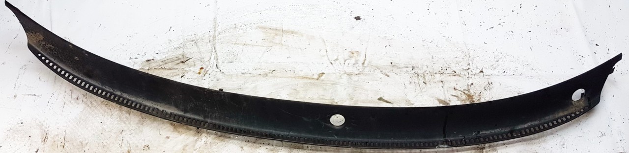 3B1819415C Volkswagen Passat 2000 Wiper Muolding - FRONT | EuroImpex