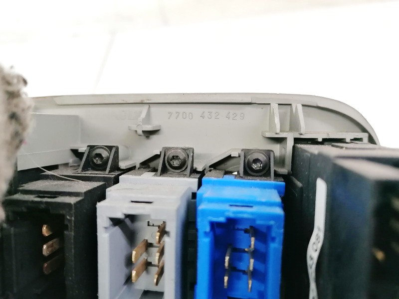 7700432429 used Headlight Range Control Light Controller Lighting ...