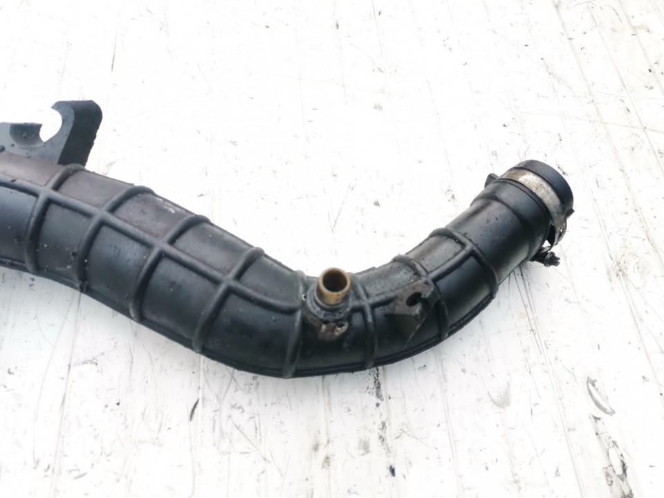 8200026095 used TURBO INTERCOOLER PIPE HOSE Renault Espace 2004 2.2L ...
