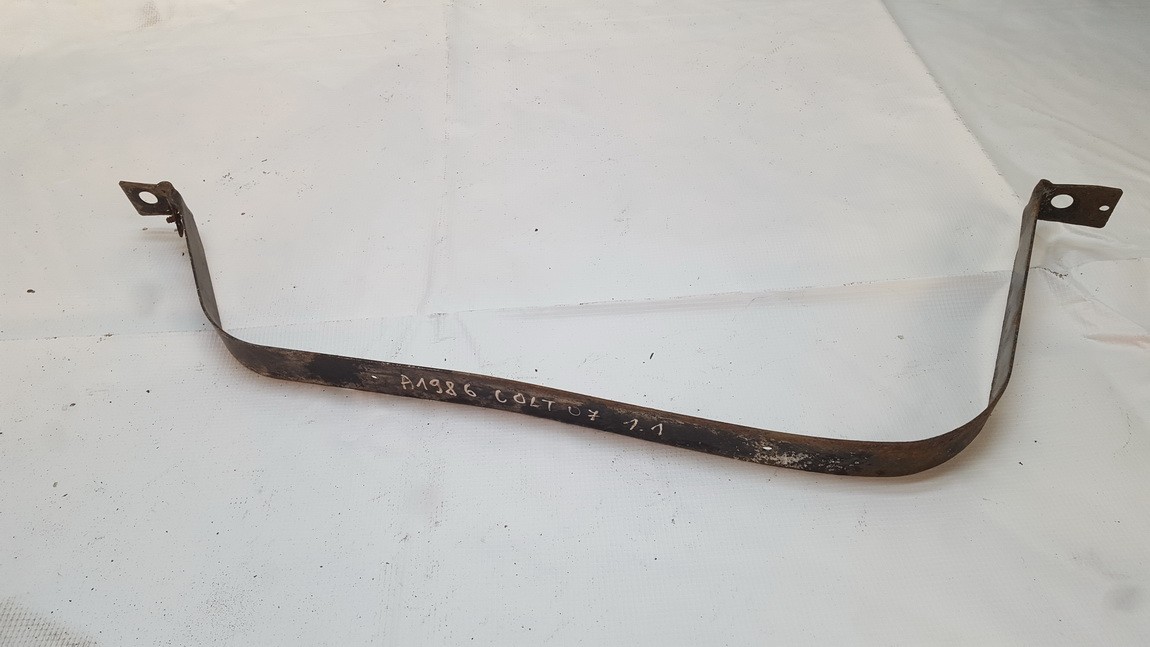 USED USED Fuel tank holder Mitsubishi Colt 2007 1.1L - EIS00770712 ...