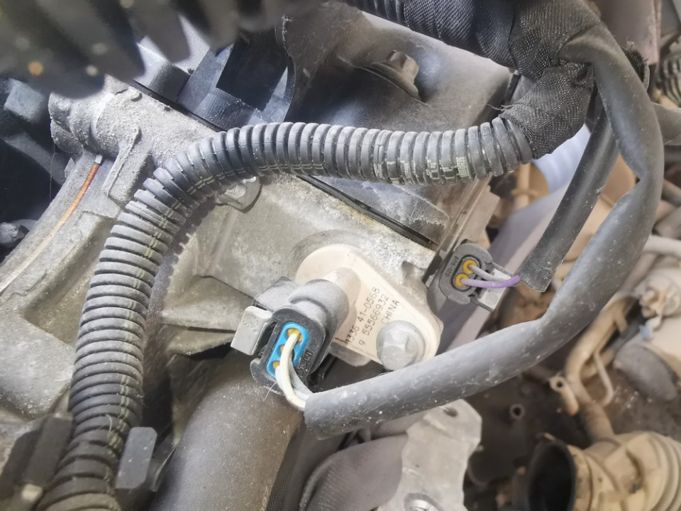 55566932 1336410568 Camshaft position sensor Opel Corsa 2016 1.4L 14EUR ...