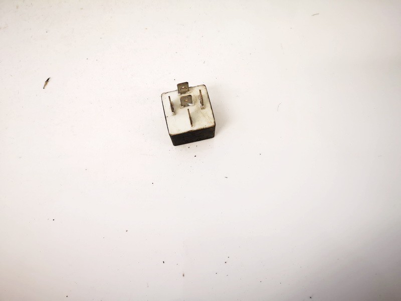 12V25A03501 12V/25A_03501 Relay module Renault Clio 1992 - EIS01457177 ...