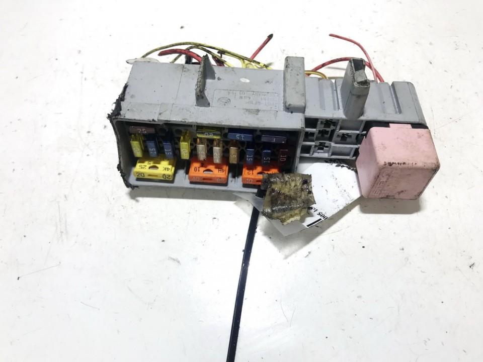 8200051112 8200338695 Fuse box Renault Grand Scenic 2005 1.9L ...