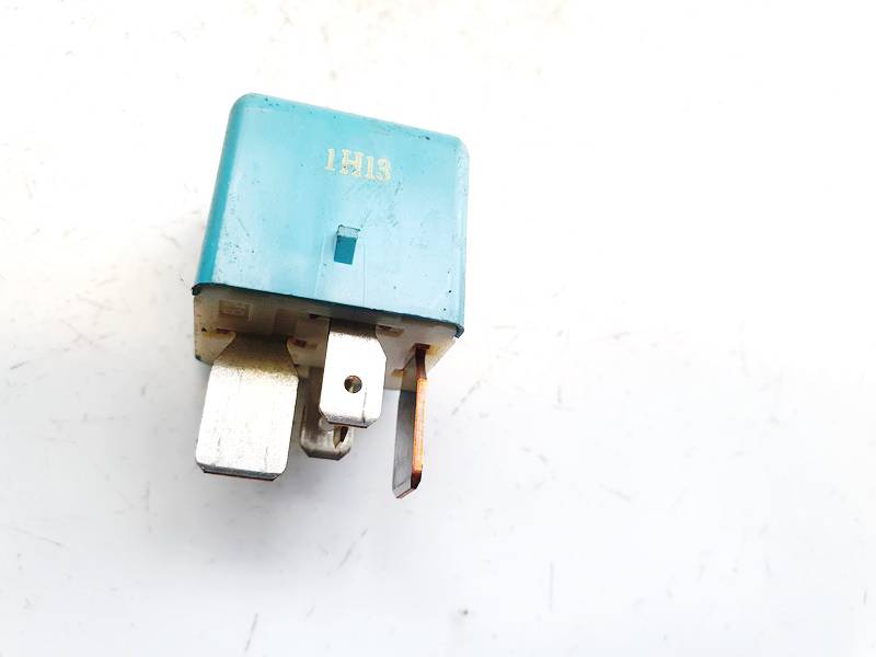 9008087031 90080-87031, ah156700-2910 Relay module Toyota Corolla Verso 2006 2.2L - EIS02130724 ...