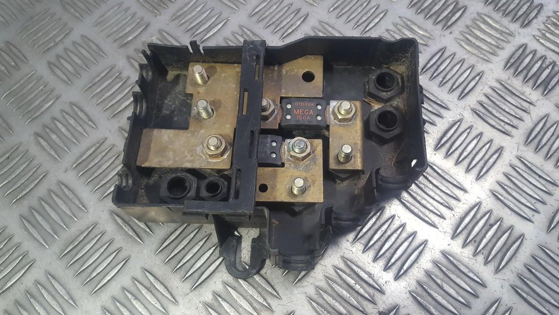 5293147 VW5293147 Fuse box Volkswagen Phaeton 2003 3.2L - EIS00407242 ...