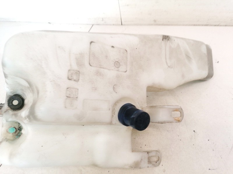 B805 USED Windshield Washer Reservoir tank (WASHER BOTTLE) Alfa-Romeo ...