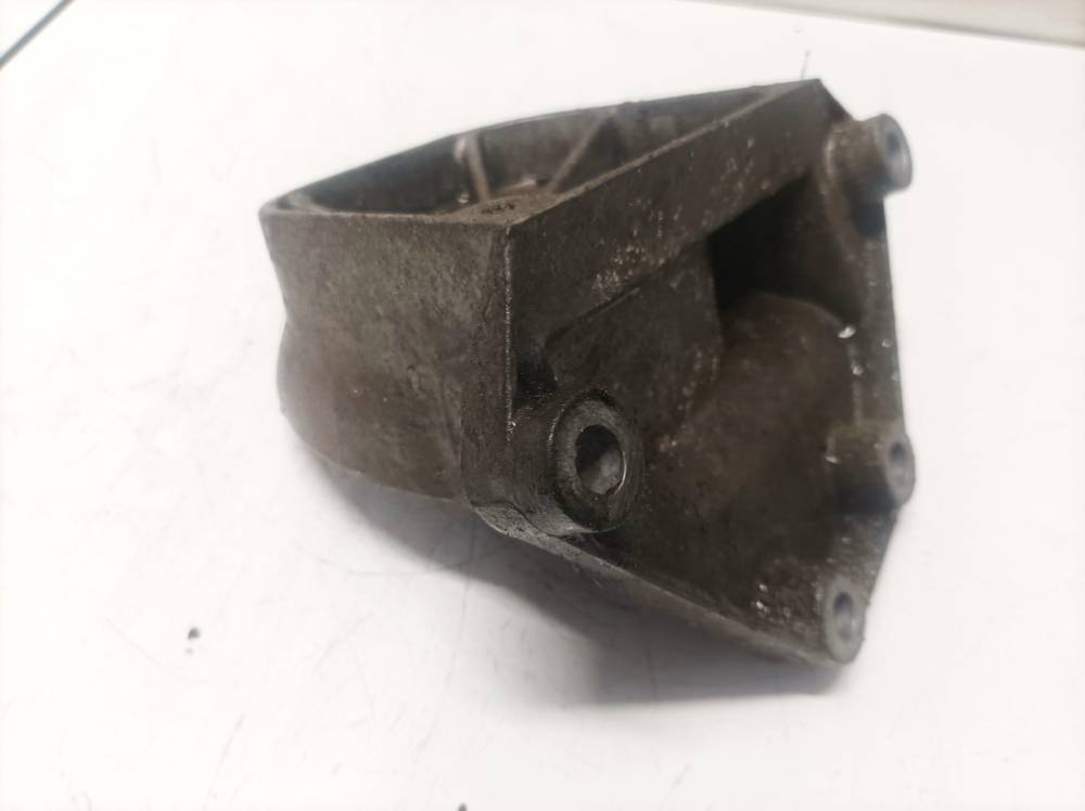 used used Engine Mount Bracket and Gearbox Mount Bracket Volvo XC 90 ...
