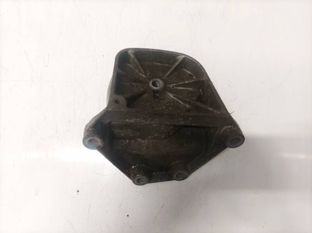 used used Engine Mount Bracket and Gearbox Mount Bracket Volvo XC 90 ...