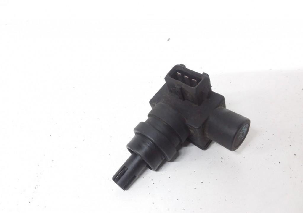 037906040 Volkswagen Transporter 1995 Ambient Air Temperature Sensor ...