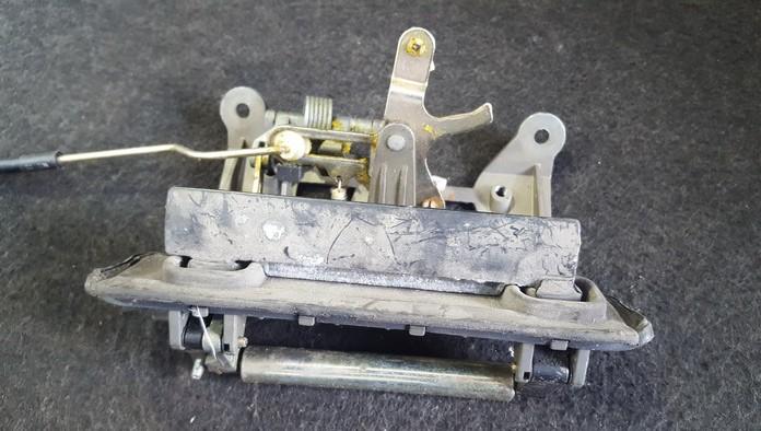 4A9827565 Rear Tailgate Boot Opening Switch and Handle Audi A6 1995 ...