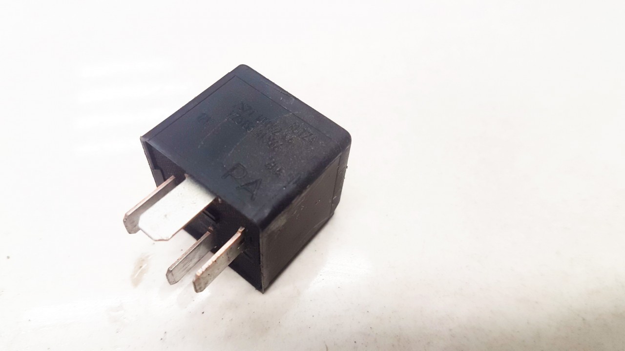 2S7T14B192AA USED Relay module Ford Transit 2003 2.0L - EIS00937280 ...