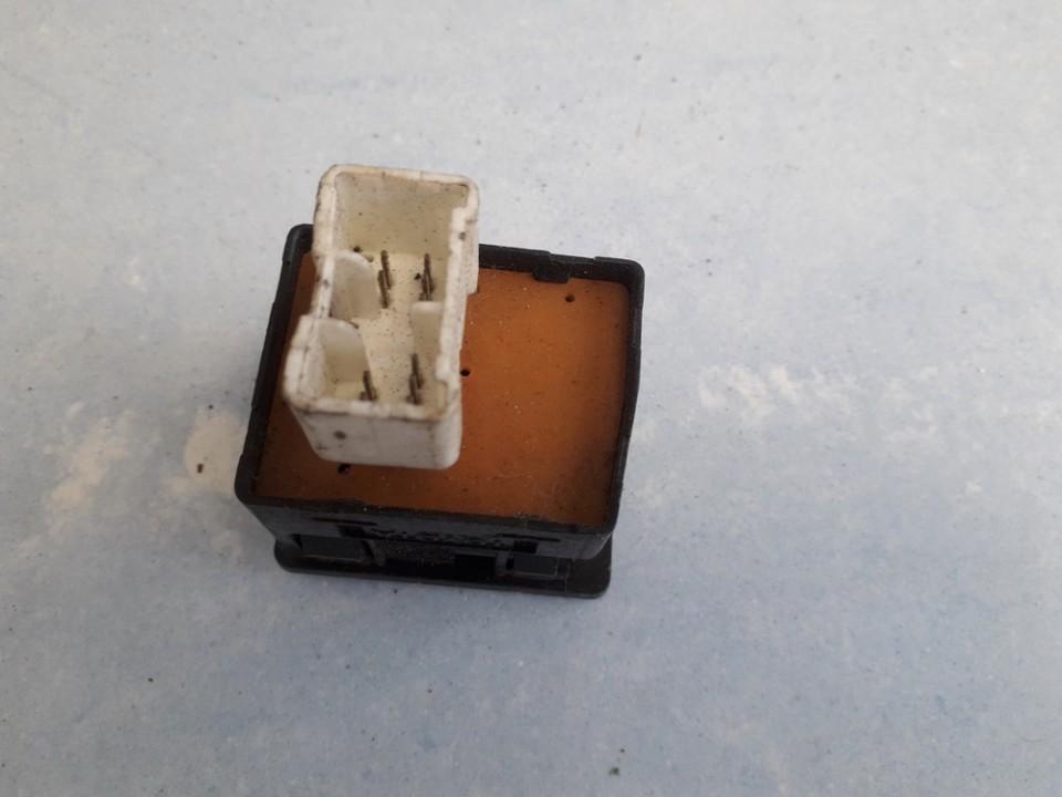 183502 used Wing mirror control switch (Exterior Mirror Switch) Toyota ...