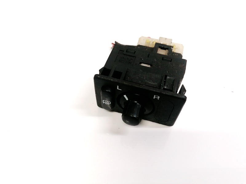 Wing mirror control switch (Exterior Mirror Switch) Nissan Almera 1997 ...