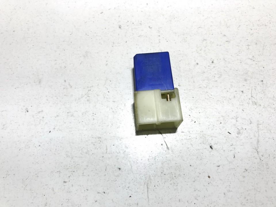 2523079917 25230-79917, 0510140018 Relay module Nissan X-Trail 2004 ...