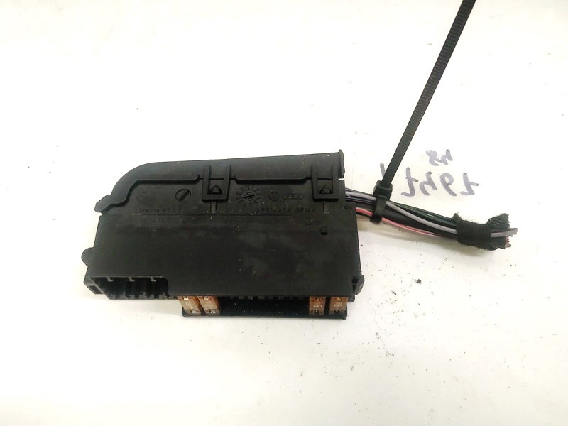 8K0941824 USED Fuse box Audi A4 2008 2.0L - EIS01617381 | Used Auto ...