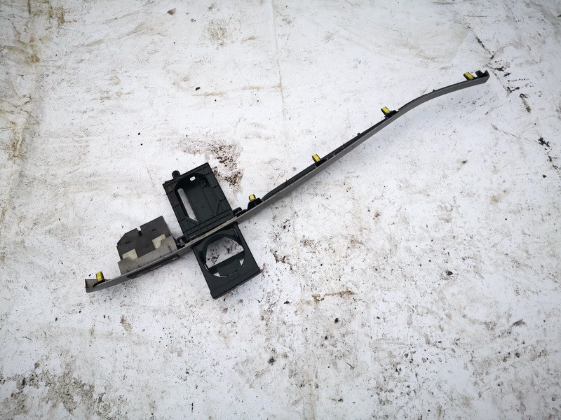 8479005130 84790-05130 Cup holder and Coin tray Toyota Avensis 2007 2 ...