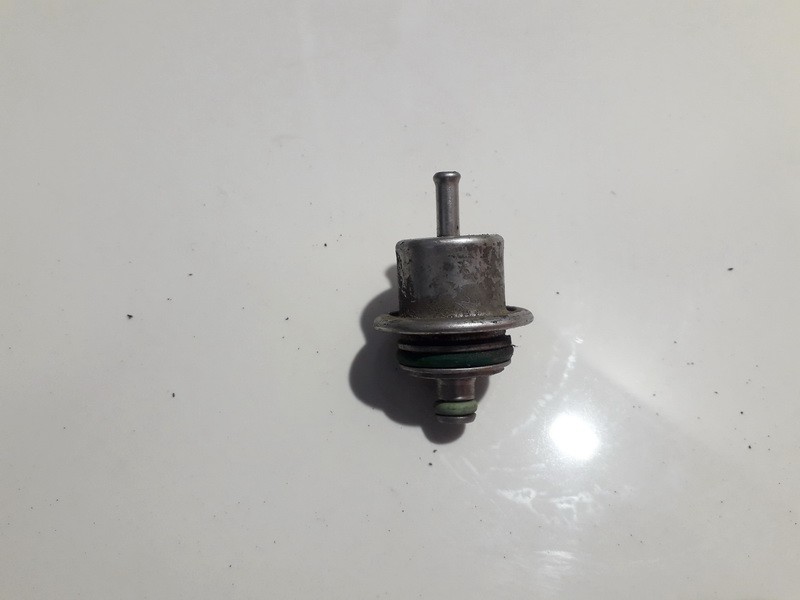 0280160509 USED FUEL RAIL HIGH PRESSURE SENSOR Ford Mondeo 1995 1.6L ...