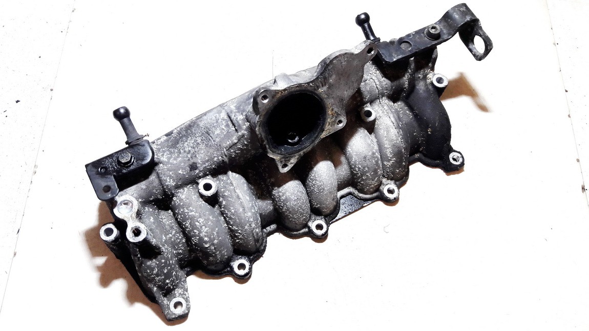 03g129713 used Intake manifold (Inlet Manifold) Volkswagen Passat 2006 ...