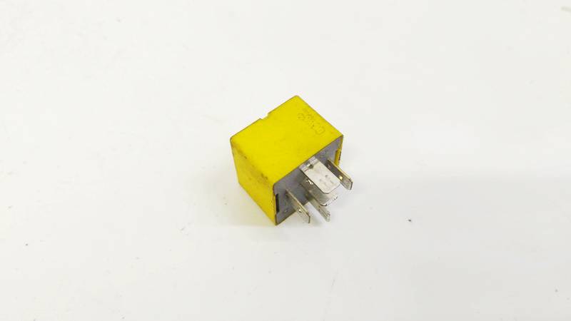 7700844253 12V-40A-03532 Relay module Opel Movano 2005 2.5L ...