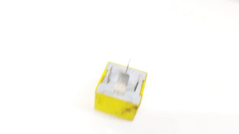 7700844253 12V-40A-03532 Relay module Opel Movano 2005 2.5L ...