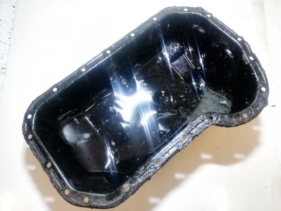 used used Engine crankcase (Oil Pan) Volkswagen Golf 1997 1.9L ...