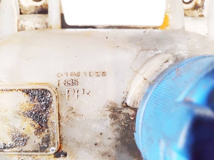 51891028 f835 Expansion Tank coolant (RADIATOR EXPANSION TANK BOTTLE ...