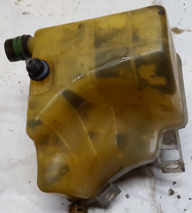 7700823704 USED Expansion Tank coolant (RADIATOR EXPANSION TANK BOTTLE ...