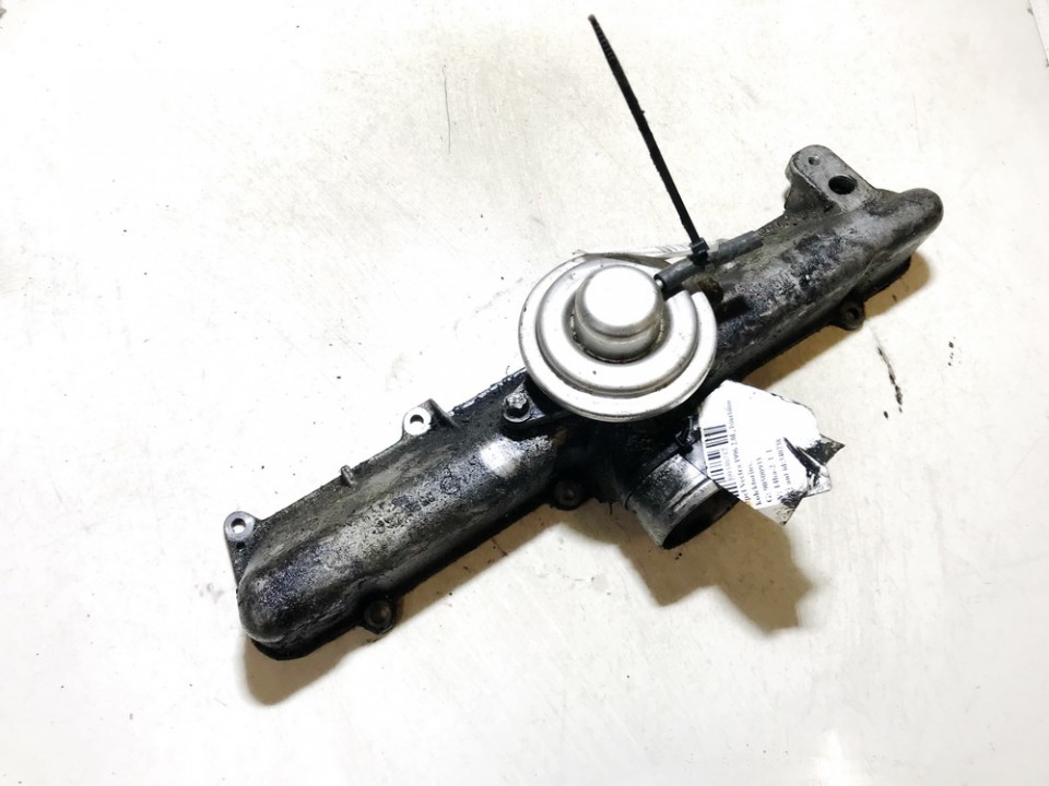 90500933 u Intake manifold (Inlet Manifold) Opel Vectra 1996 2.0L ...