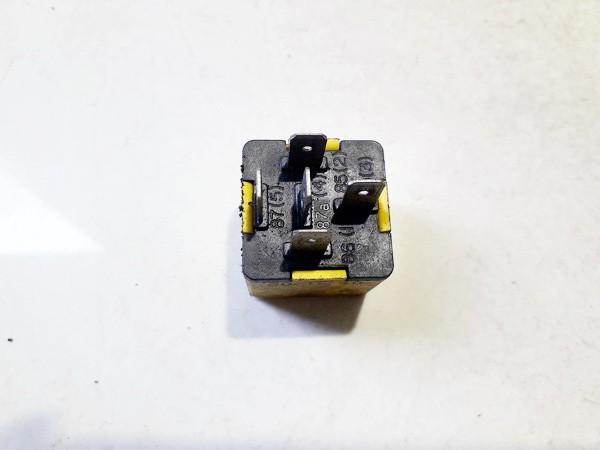 8200051112 used Relay module Renault Megane 1998 - EIS00657470 | Used ...