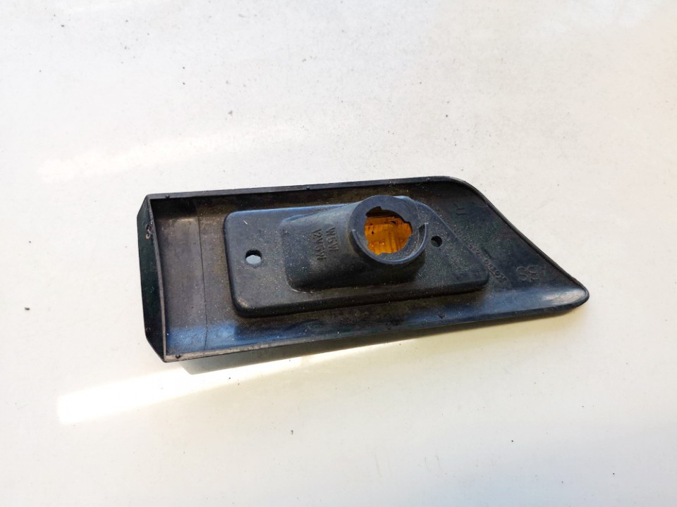 21461311 214-61311 Clear Side Repeaters Right Mazda 323F 1994 ...