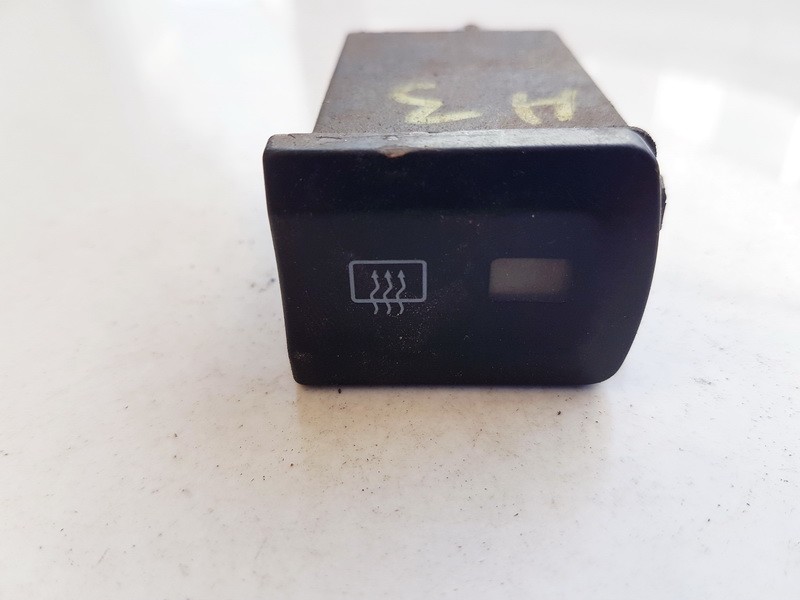 8L0941503A USED Heated screen switch (Window Heater Switch) Audi A3 ...