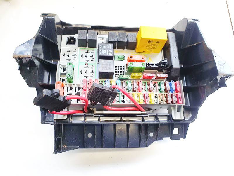 90589965 used Fuse box Opel Astra 2000 1.6L - EIS02047503 | Used Auto ...