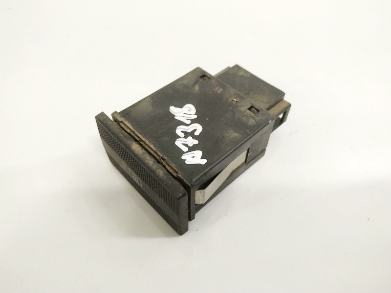 3a0959621 used Heated screen switch (Window Heater Switch) Volkswagen Passat 1995 1.9L ...