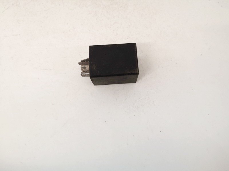 90069864 used Relay module Opel Corsa 1993 2.0L - EIS01547519 | Used ...