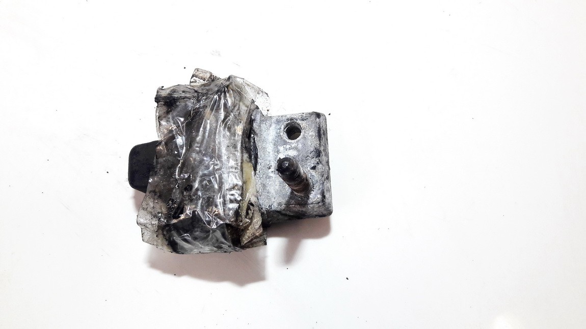 used used Engine Mount Bracket and Gearbox Mount Bracket Opel Corsa ...