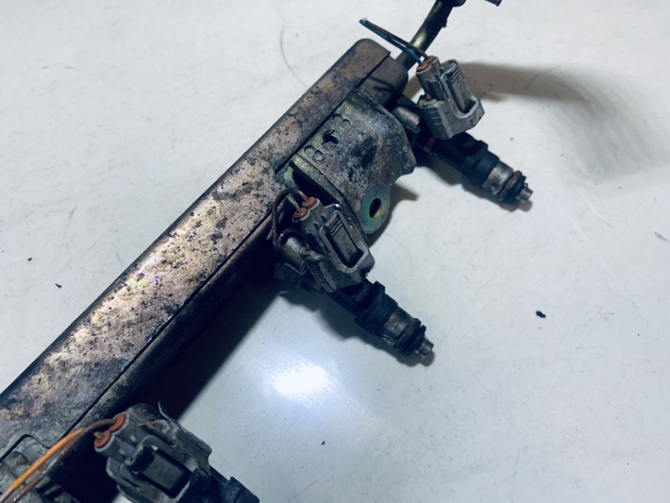 0280158013 used Fuel injector rail (injectors)(Fuel distributor) Nissan ...