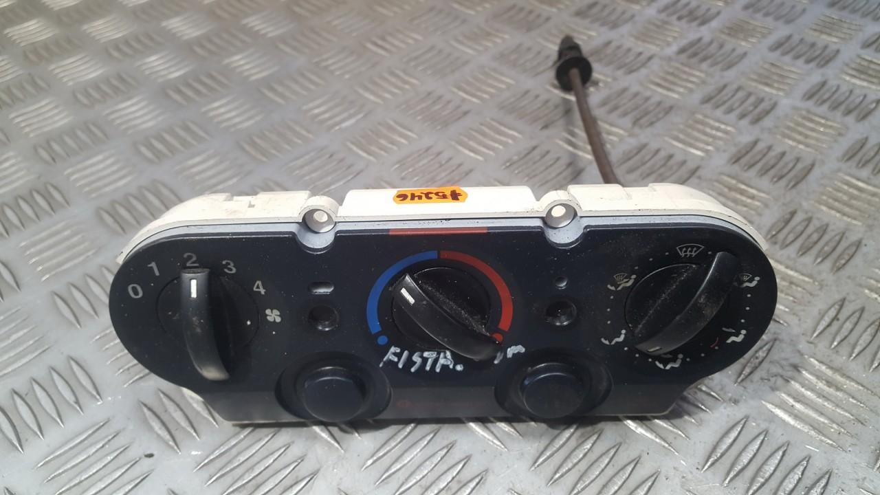 VP2S6H18K391 VP2S6H-18K391 Climate Control Panel (heater control ...