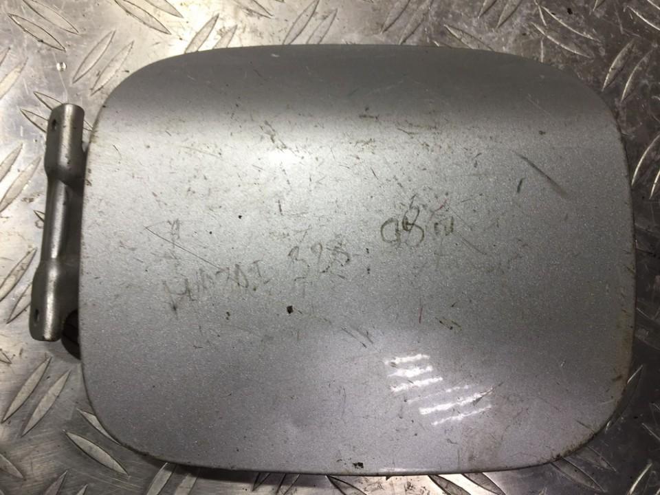 n/a Fuel door Gas cover Tank cap (FUEL FILLER FLAP) Mazda 323 1998 ...