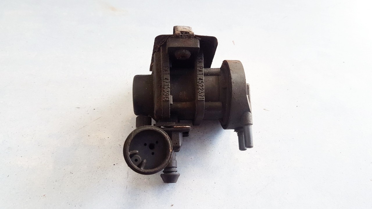 4522371 4715396 Electrical selenoid (Electromagnetic solenoid) SAAB 9-3 ...