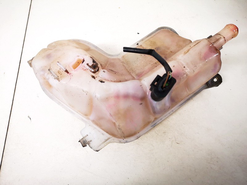 8e0121403 used Expansion Tank coolant (RADIATOR EXPANSION TANK BOTTLE ...
