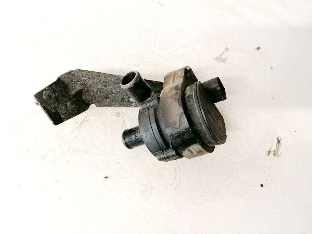 A2118350028 3130591163 Auxiliary Coolant Water Pump (Heater Core ...