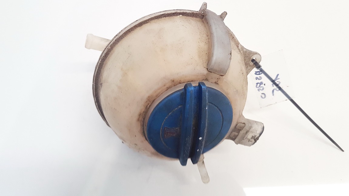 600121407a used Expansion Tank coolant (RADIATOR EXPANSION TANK BOTTLE ...